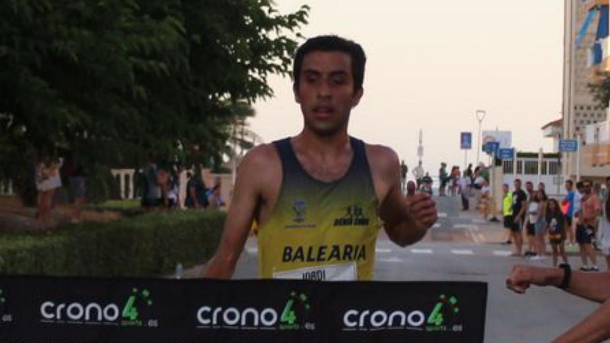 El olivense J. Ripoll y Marta Carbó del Camallaes ganan la XII Corre a ...