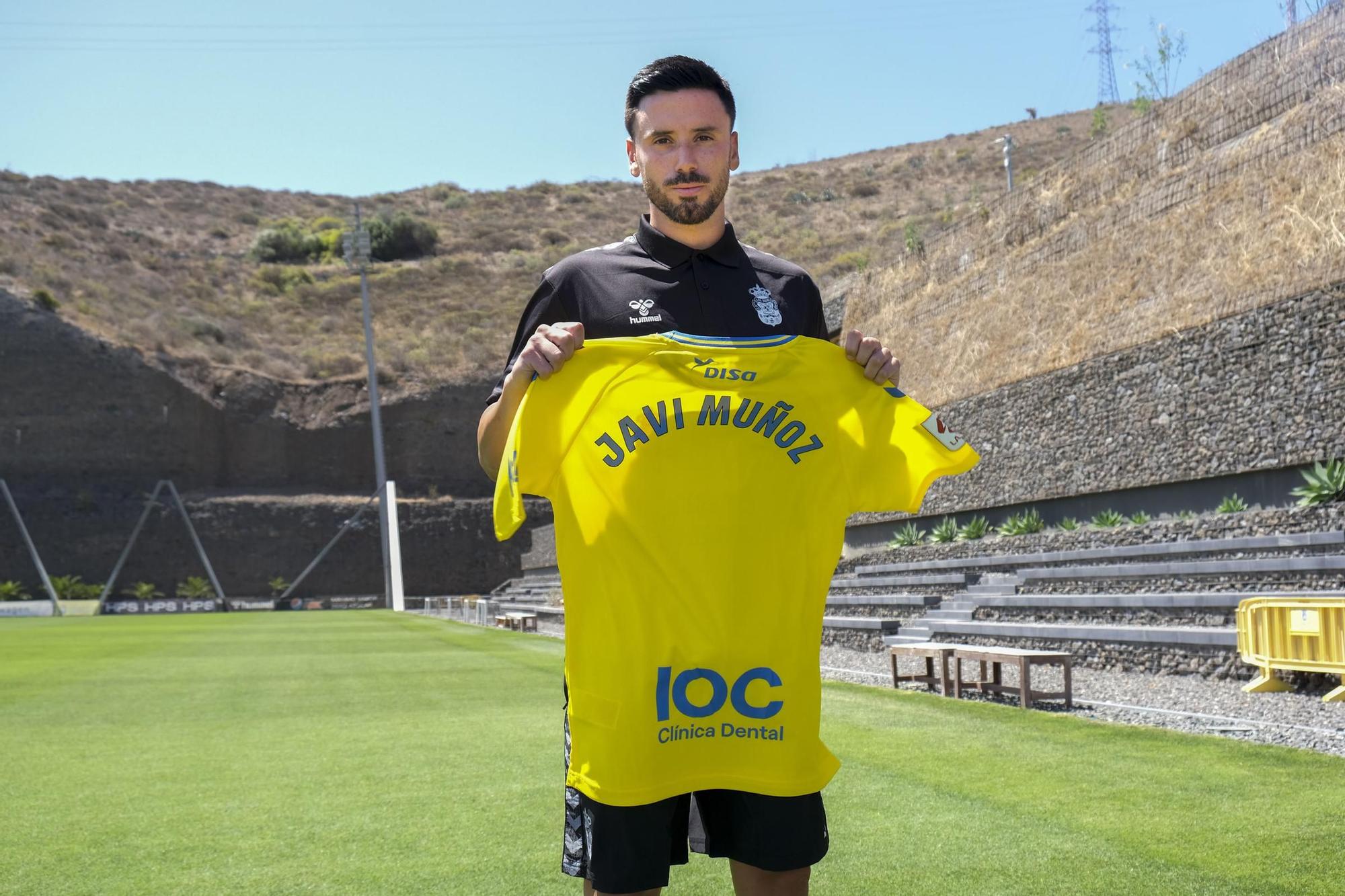 FOTOS: Javi Muñoz, nuevo jugador de la UD Las Palmas