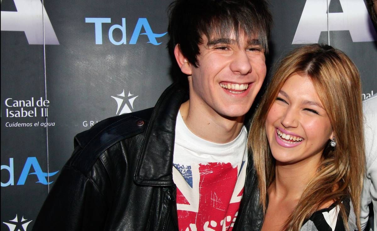 ÚRSULA CORBERÓ JAVI CALVO | El reencuentro Física o Química de Úrsula ...