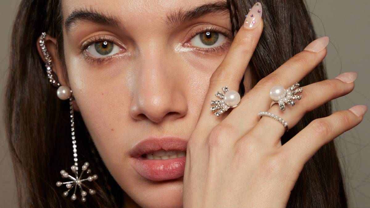 BIRTHSTONE NAILS | Adiós a la manicura francesa y hola a las ...