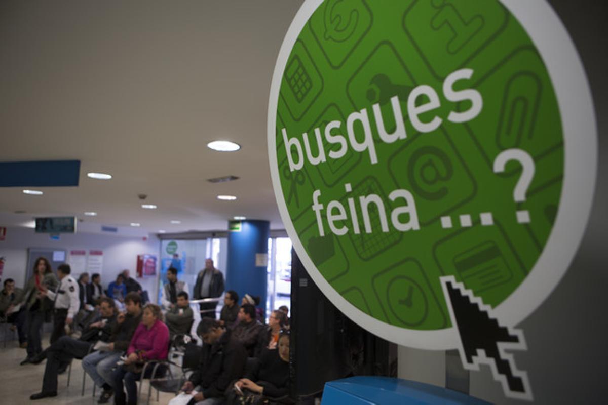 El Paro Bajó En 13 100 Personas Según La Epa Del Primer Trimestre 2015