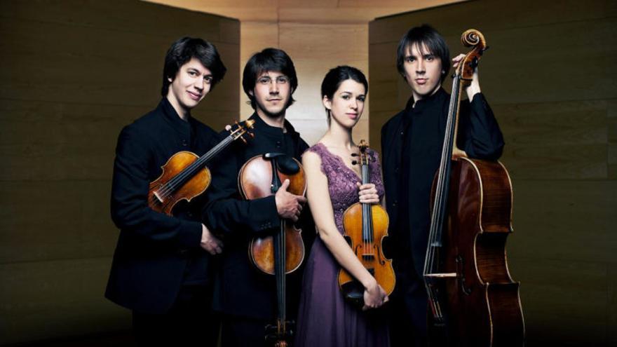 Auditorio Zaragoza - Cuarteto Gerhard y Josep M. Colom