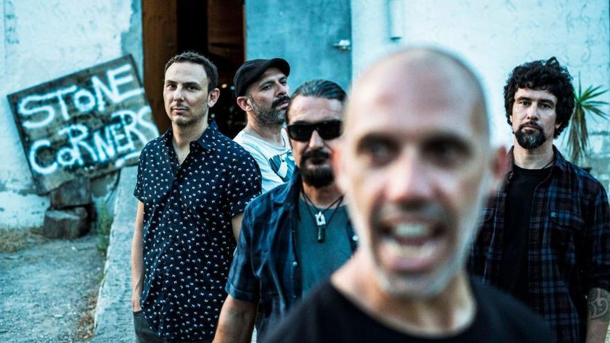 La banda de Ibiza Stone Corners se aleja de la etiqueta ‘grunge’ en su ...
