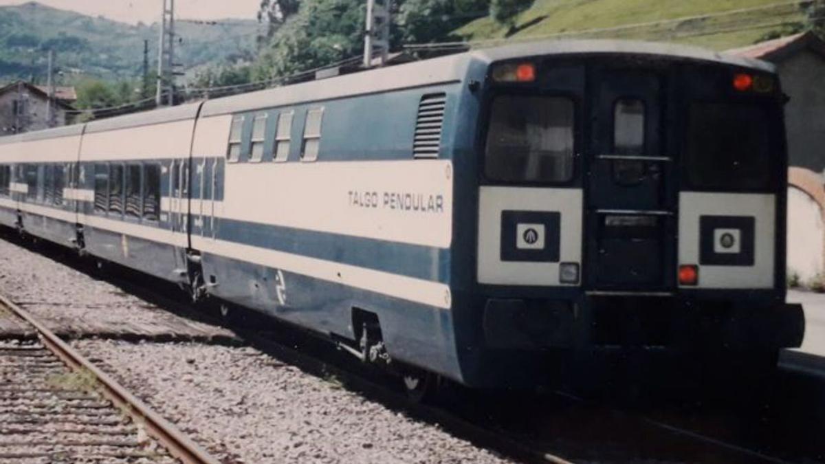 Papá, ven en el mejor tren: Renfe prevé abrir la Variante con el Talgo ...