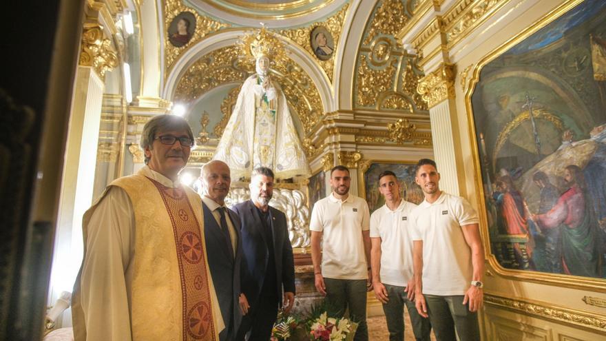 Una ofrenda especial en el Centenario - Información