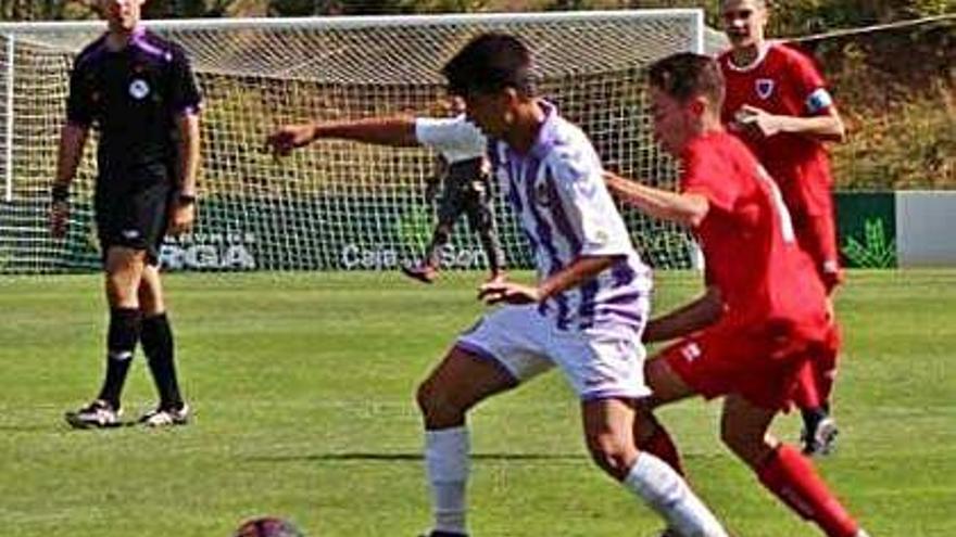 Iván Barajas y Maxi San José, juegan el Nacional con Castilla y León