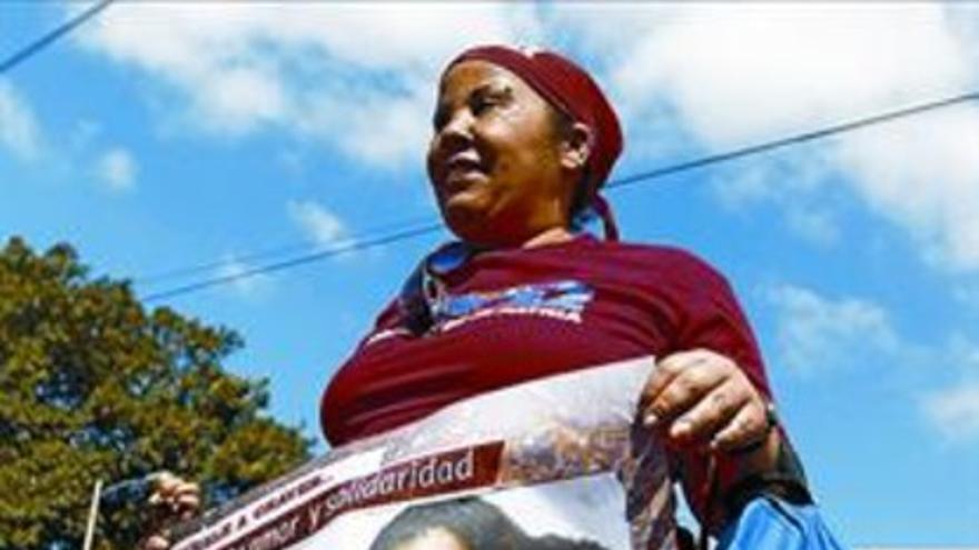 Hugo Chávez muere tras una larga lucha contra el cáncer