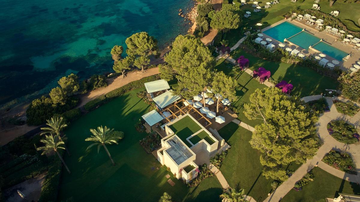 Mar Sea Club, St. Regis Mardavall Mallorca Resort