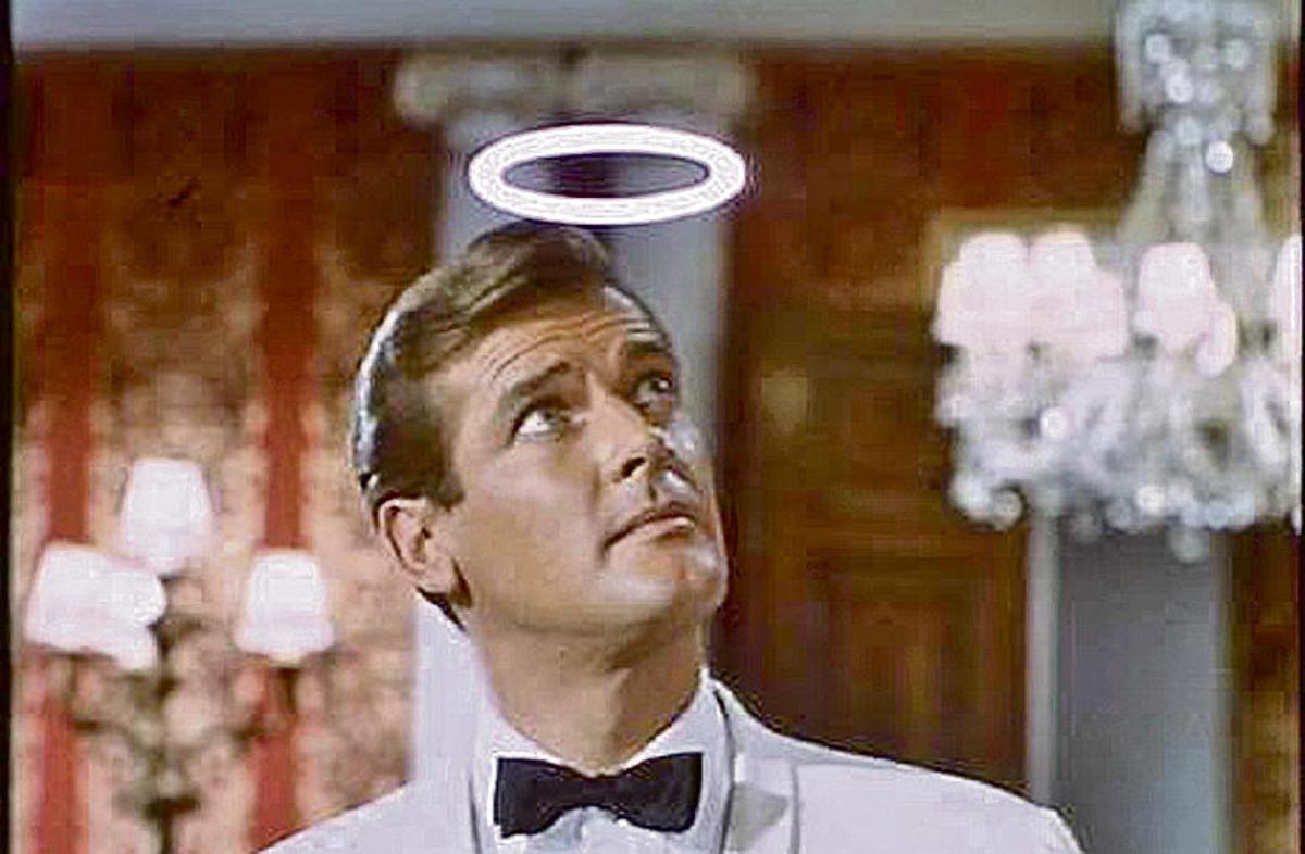La última misión de Roger Moore, el actor que más veces fue Bond