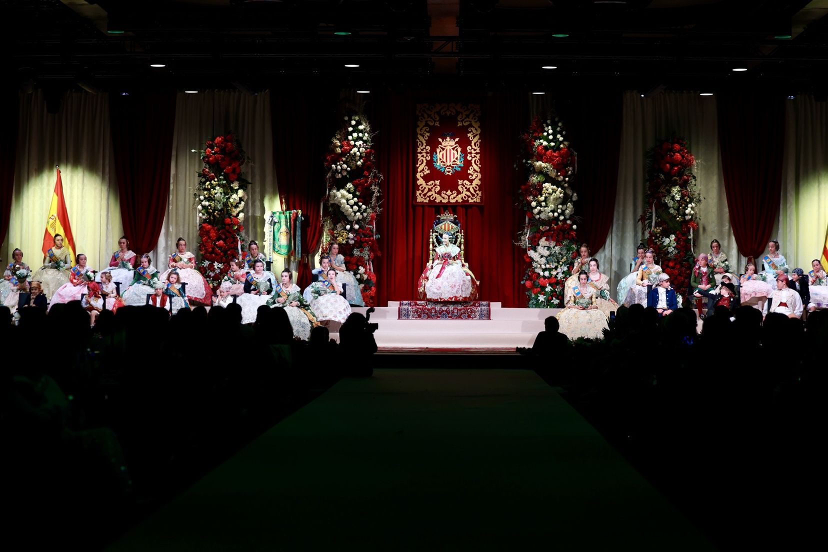 Convento celebra la exaltación de su fallera mayor infantil, Trini ...
