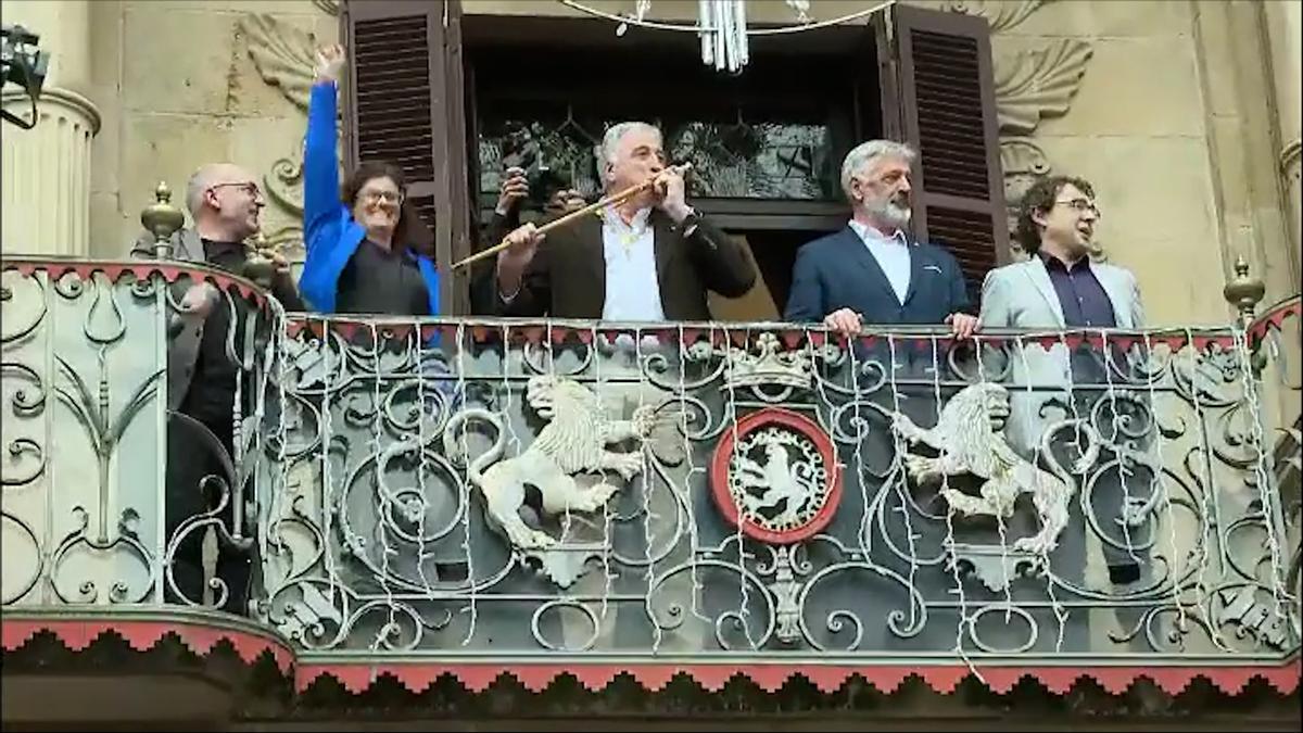 Joseba Asiron, nuevo alcalde de Pamplona al materializarse la moción de ... Joseba Asiron, nuevo alcalde de Pamplona al materializarse la moción de ...