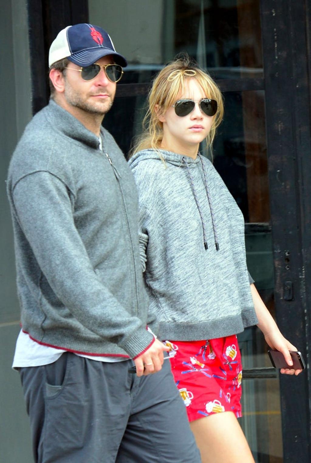 Bradley Cooper de paseo con Suki Waterhouse - Cuore