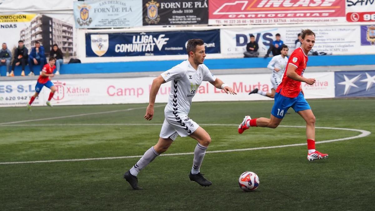 Lliga Comunitat | El Olímpic gana al Rayo Ibense y suma la tercera ...