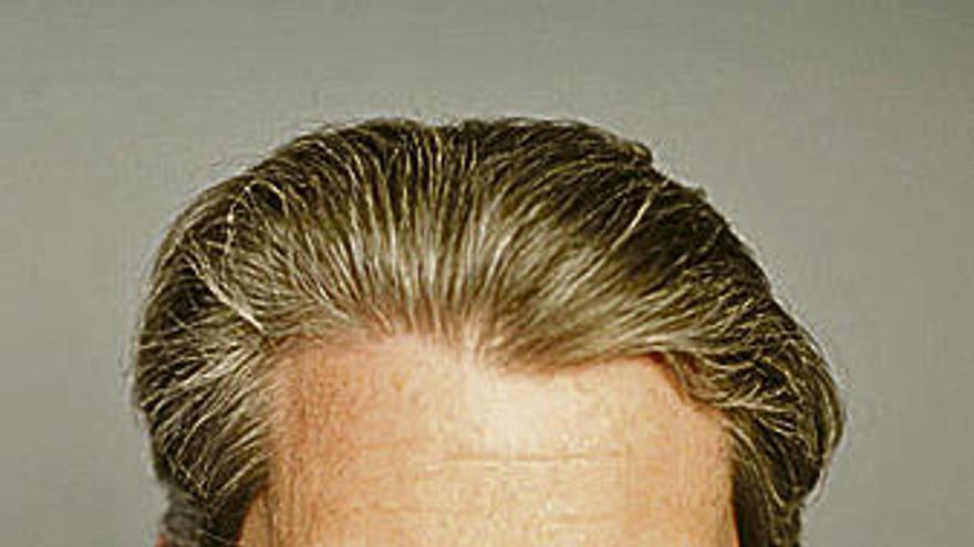 El escritor y fotógrafo Mark Ostrowski vuelve con su "Home movie" a Avilés