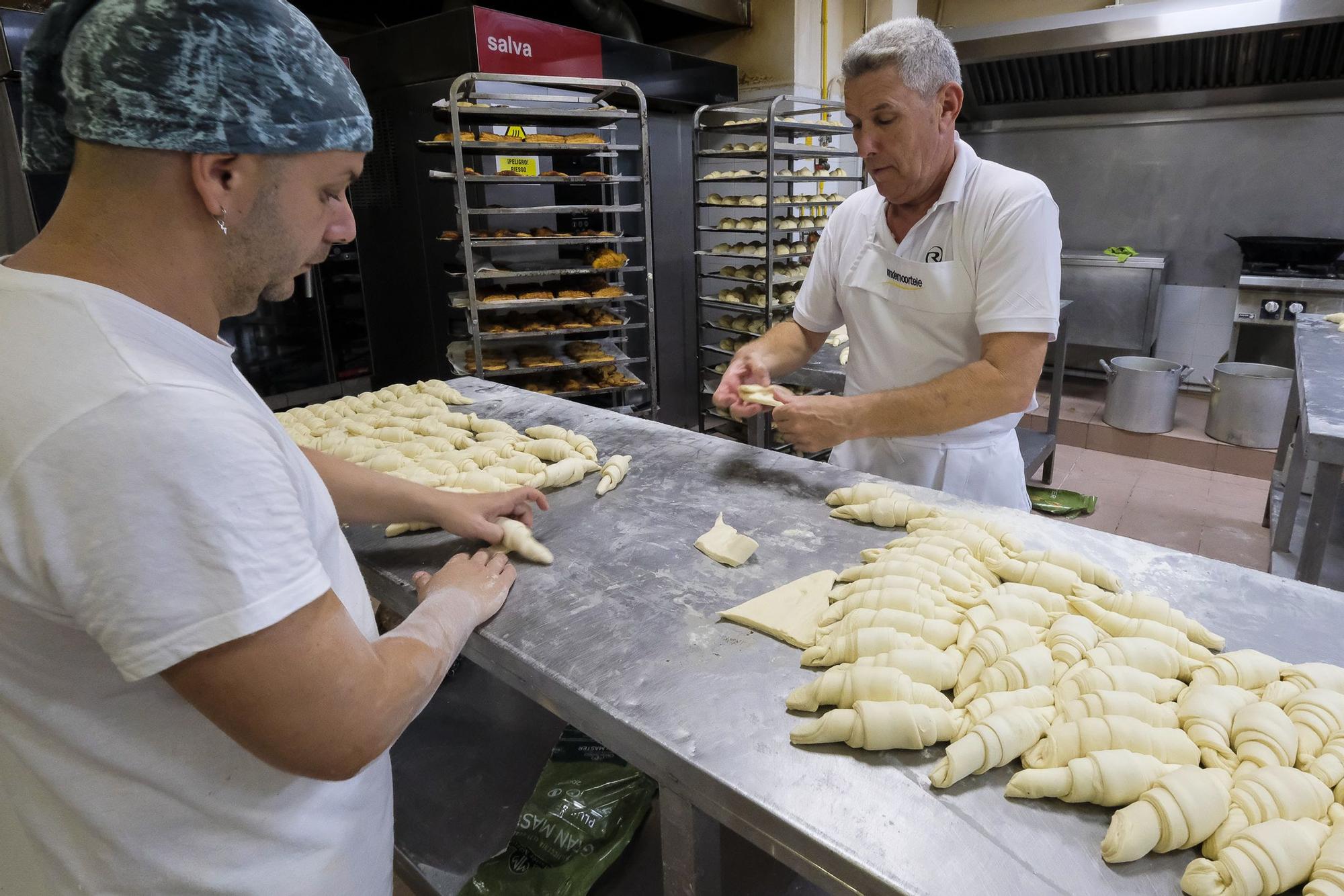 FOTOS: Dulcería Colomar, que lleva abierta desde 1945