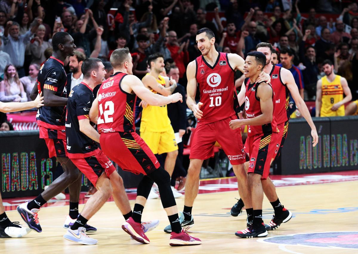 Kravic y Gielo continuarán en el Casademont hasta final de temporada