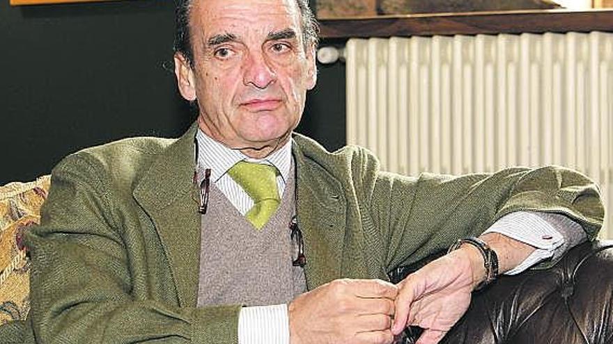 Un asturiano en la boda secreta de Mario Conde