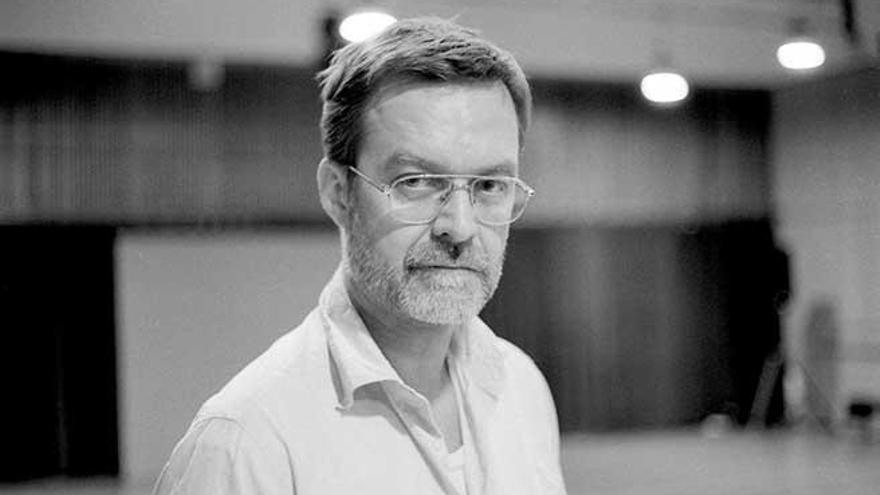 Roger Bernat: "Ya que los políticos hacen mal teatro, al menos los ...