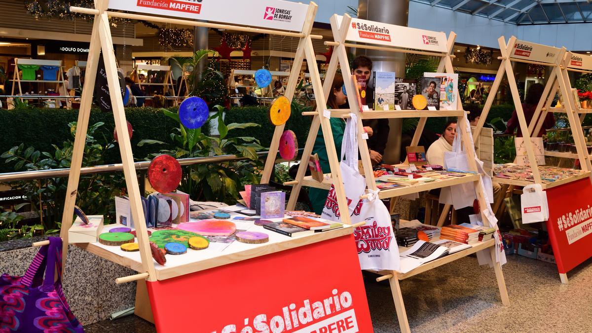 Fundación MAPFRE celebra su mercadillo solidario de navidad para ayudar ...