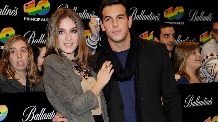 Mario Casas y María Valverde rompen
