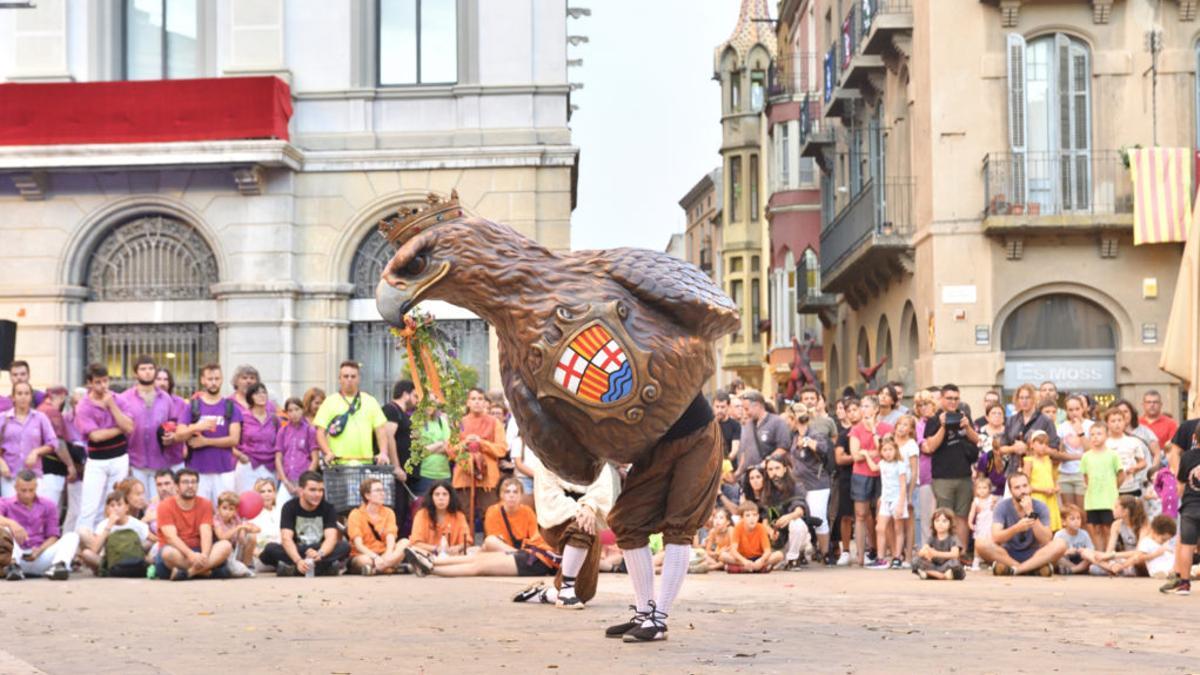 L’Àliga d’Igualada fa 25 anys i convida les seves amigues a ballar