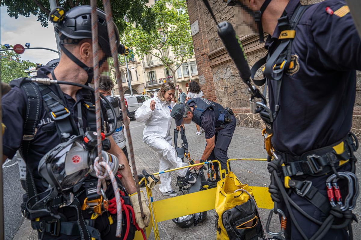 FOTOS | Barcelona subterránea: patrullando con la Unitat de Subsòl dels ...