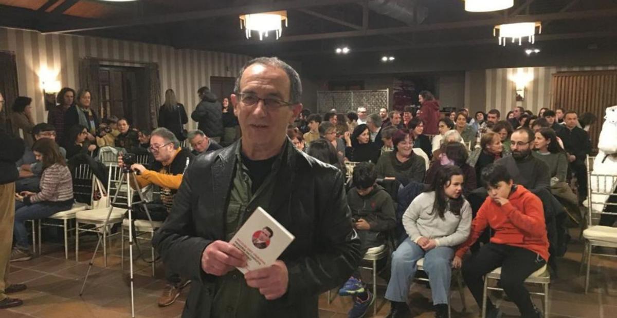 Lleno para conocer el libro sobre Nicolás Díez Valbuena - La Nueva España