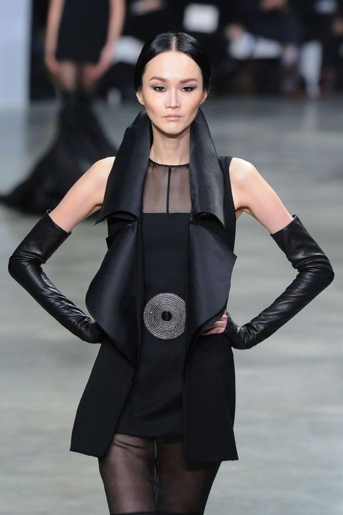 Stéphane Rolland, pura arquitectura - Woman