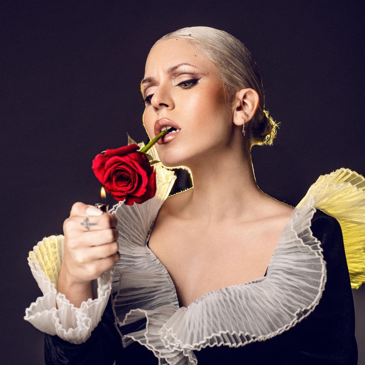 Laura Low: «Hago música cruel y tierna, letras que dañan pero hay que ...