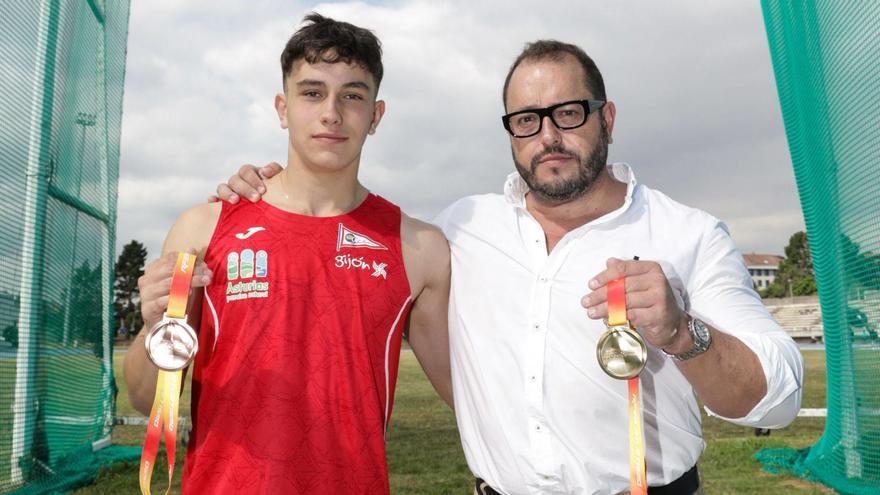 Pablo Jeremías recibe la selección como regalo de cumpleaños