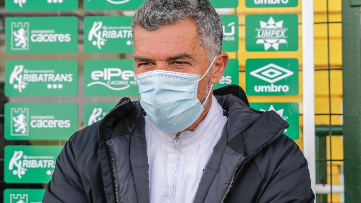 Marrero: «Dentro de su nivel, el Montijo funciona muy bien»