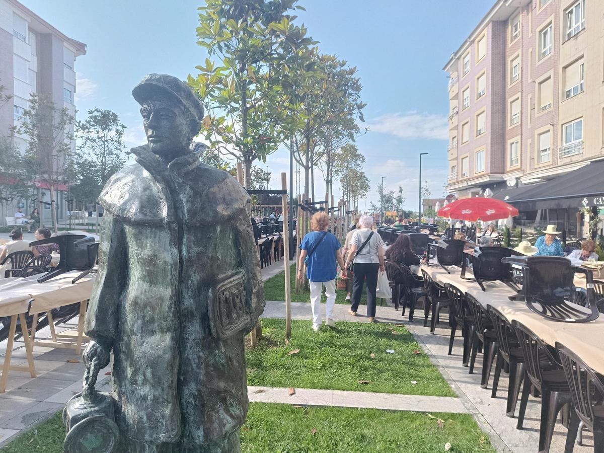Así fue la primera comida en la calle de El Berrón