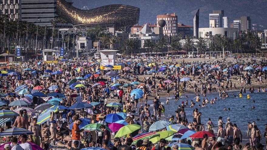 Els termòmetres es disparen fins a valors propis d’agost