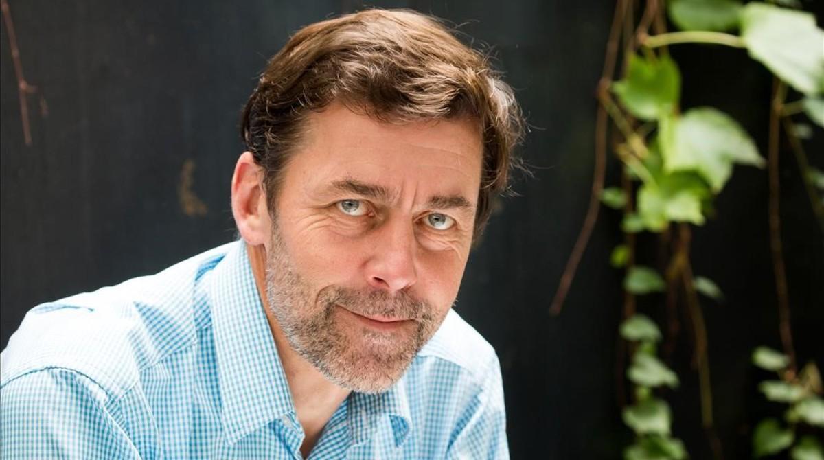 Peter Stamm: accidentes, desnudos y referéndums