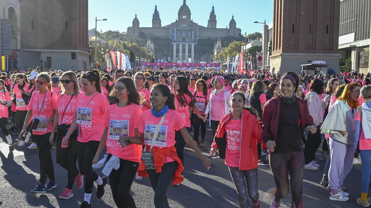 La Cursa de la dona, búscate en las fotos | FOTOS