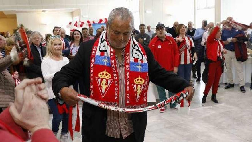 Fiesta rojiblanca para el hostelero Sergio Puente