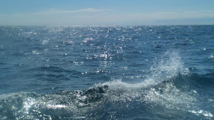 NAUFRAGIO GRAN SOL : A salvo los 11 tripulantes del naufragio del barco ...