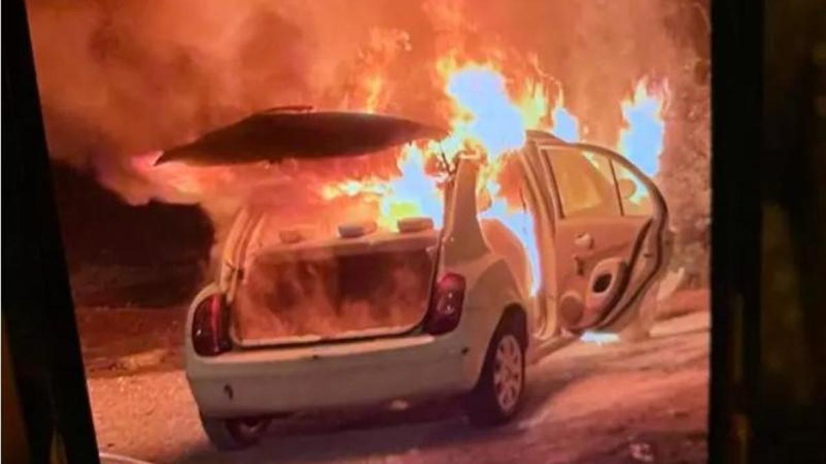 Auto Stinkt Verbrannt