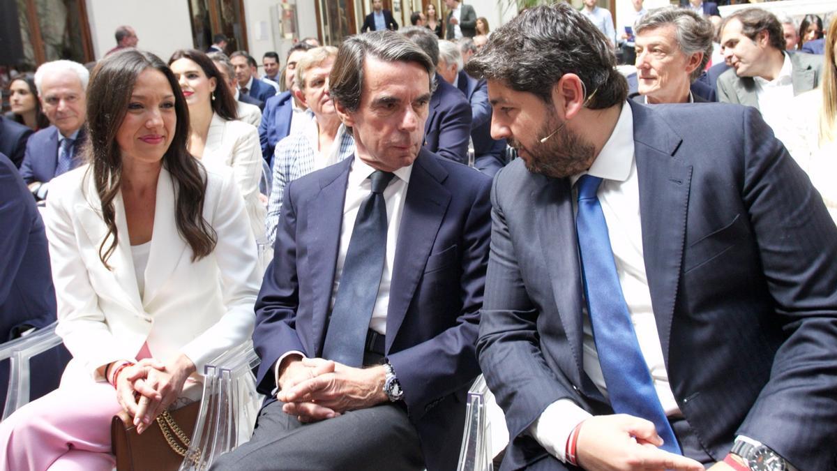 En directo: la intervención de Aznar en Murcia