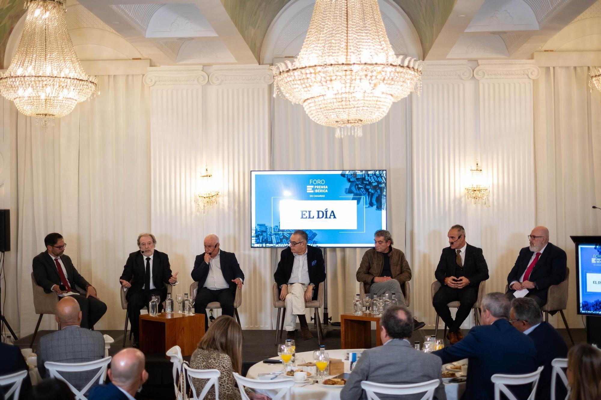 FOTOS: Foro de El Día con José Ramón Barrera, comisionado del REF