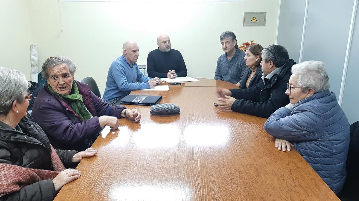 La Bareza-Lloreda reclama un aumento del recorrido del autobús de la ...