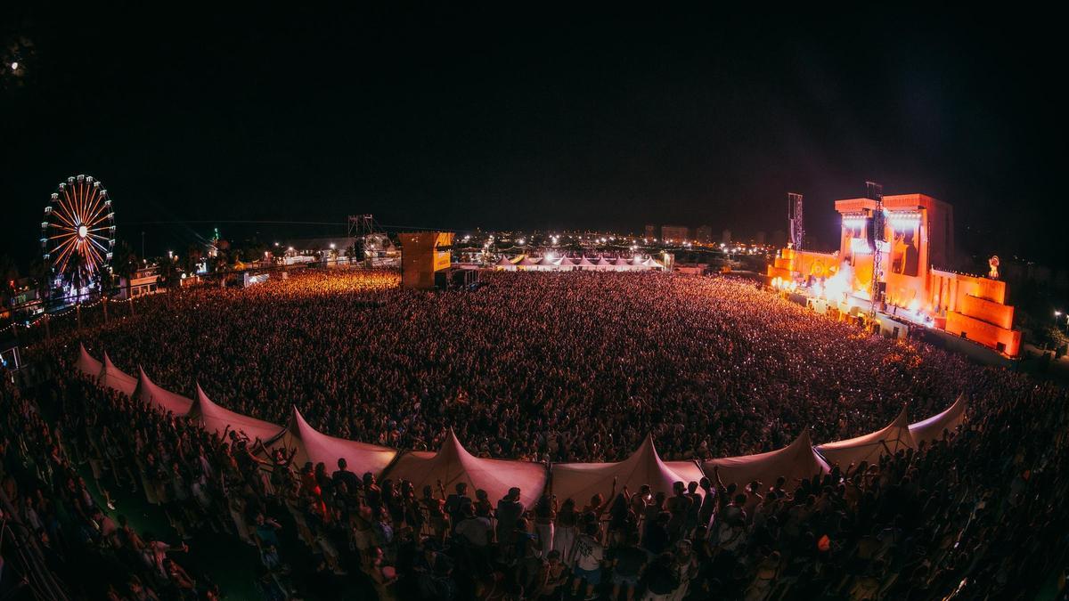 Myke Towers pone el broche de oro a la segunda jornada del Zevra Festival