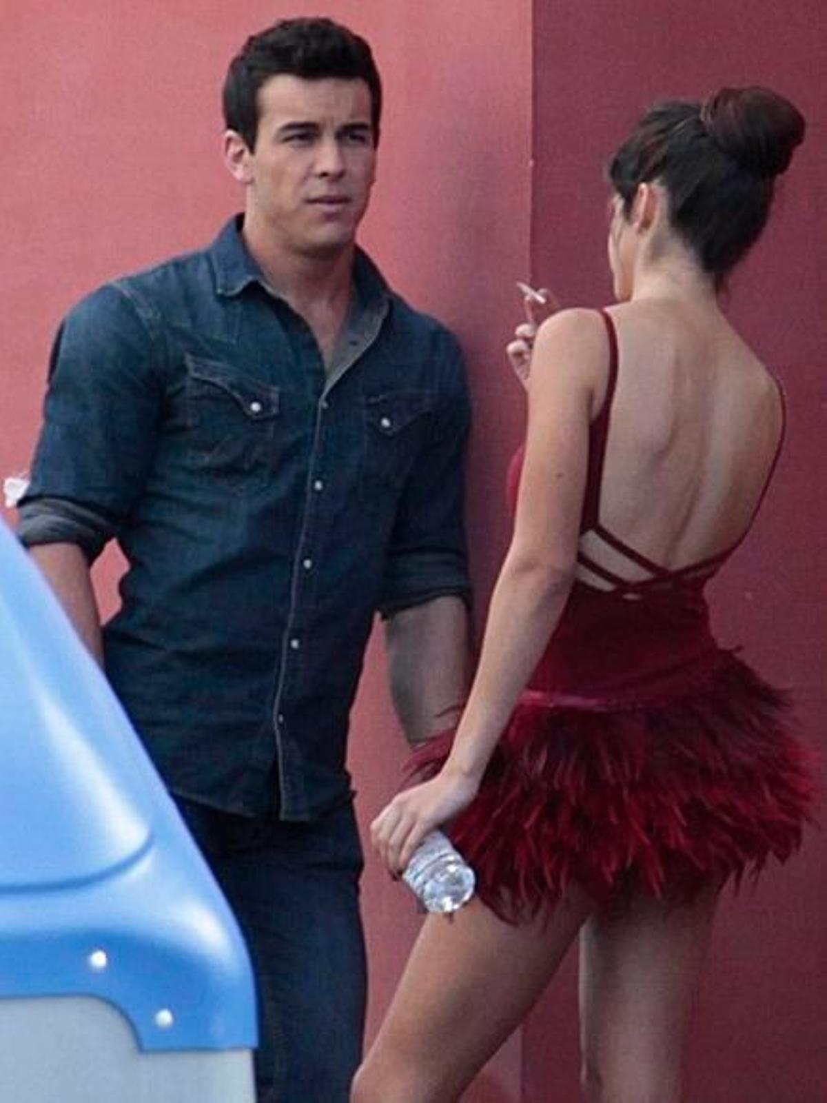 Mario Casas y Clara Lago, el lío está servido - Cuore