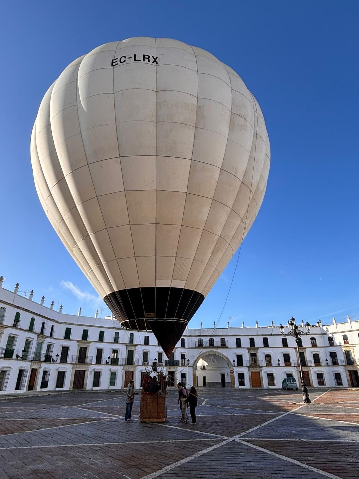 'La magia de La Silera' alza el vuelo con el Cartero Real