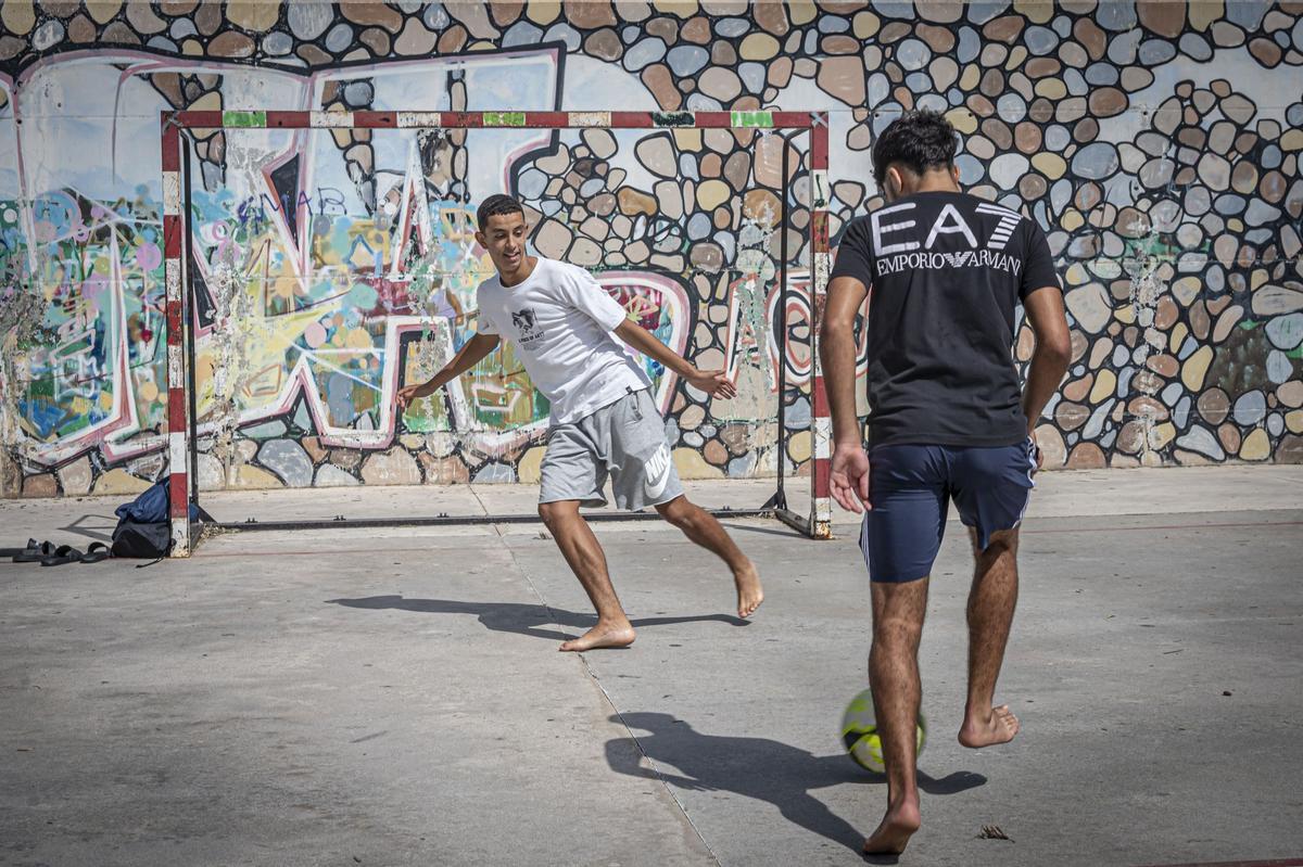 BARRIO ROCAFONDA LAMINE | Rocafonda, el barrio que vio crecer a Yamal ...