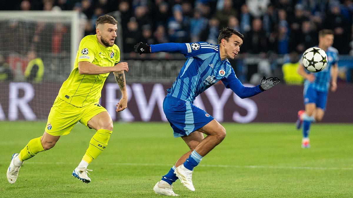 Slovan Bratislava - Dinamo Zagreb: El gol de David Strelec