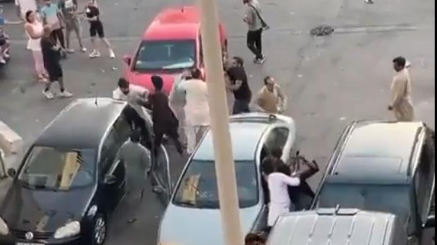 Sucesos en Mallorca | Pelea multitudinaria de paquistaníes a puñetazos en el barrio de 'Corea ...