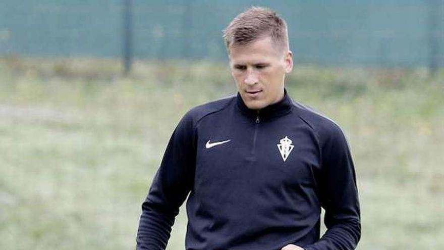 Canella trabaja con el fisio y hoy apurará sus opciones para jugar