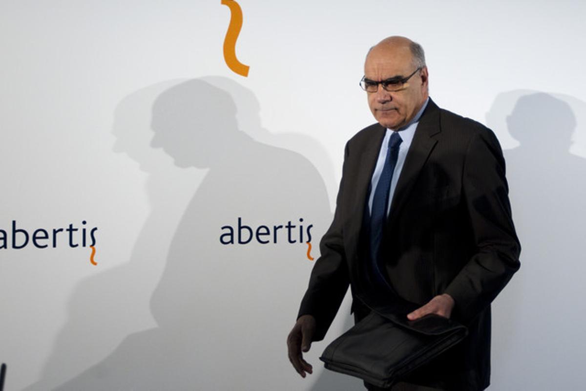 Abertis controla las autopistas de OHL en Brasil y Chile