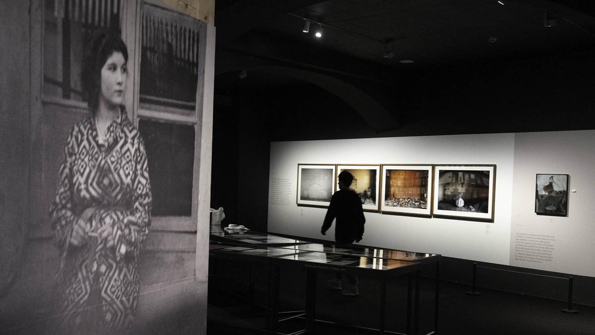 Exposición «Rodoreda, un bosque» sobre Mercè Rodoreda en el CCCB
